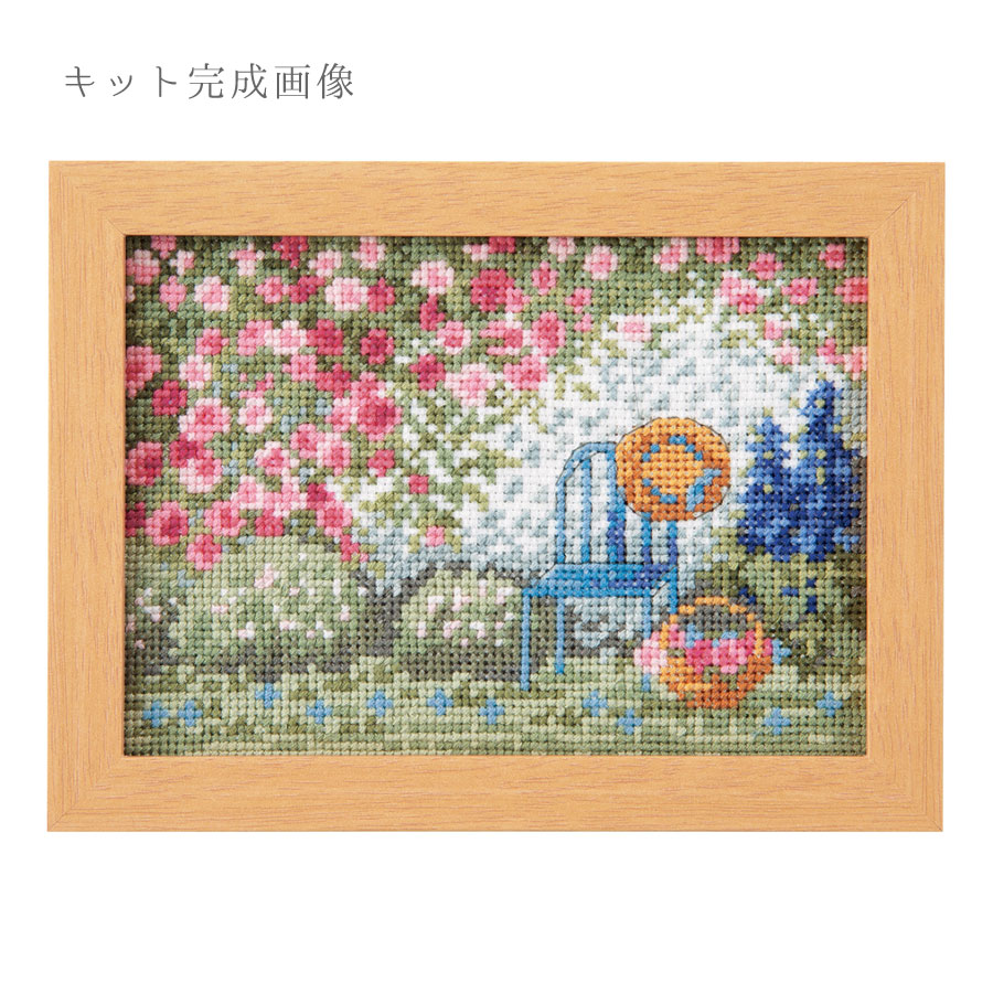 季節に合わせて変わりゆく情景を刺しゅうに閉じ込めたクロスステッチキット・木製フレーム付き。「マリー・カトリーヌ コレクション」シリーズです。季節の節目のお祝いや、その時期ならではの風景に想いを馳せながらゆっくり刺しゅうを楽しめます。初心者で...