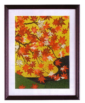 日本の名画をクロスステッチで再現する本格的なキットです。この作品は狩野常信の「吉野龍田図屏風（よしのたつたずびょうぶ）」より。●額外径：縦48.2cm×横41cm、額内径：縦43.8cm×横36.6cm、マット紙内径：縦36.5cm×横29...