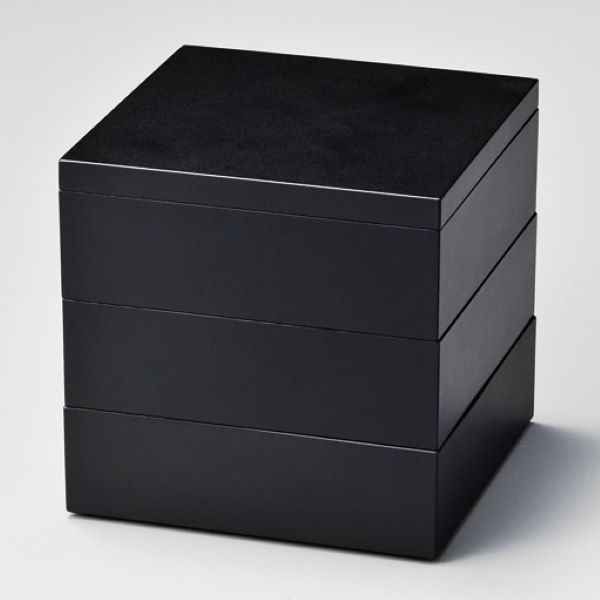 ギフト対応 サイズ：16.5x16.5xH16.5cm 産地：福井県鯖江市 材質：木粉樹脂 ウレタン塗装 ※お届けまでにお時間が掛かる場合がございます、その際はご連絡致します 正月のおせち料理のほか慶事・仏事のお料理、花見や運動会などのお弁...