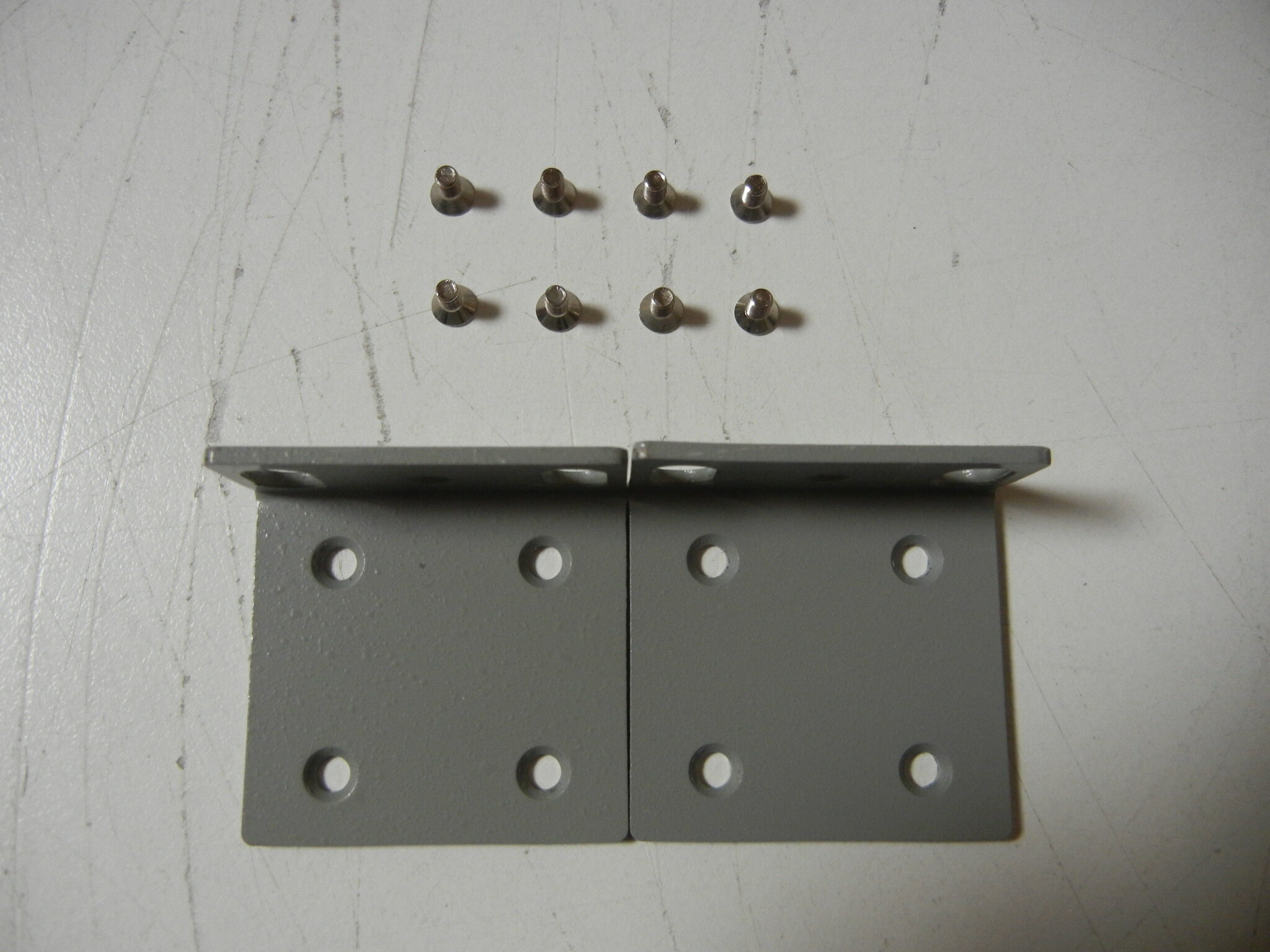 この商品は 【中古】Allied Telesis ラックマウントキット AT-x930 x510 x310用 (750 000614 C)（ネジ左右各4個付） ポイントAT-x930 x510 x310用ラック取付金具です。ネジ付(中古) ...