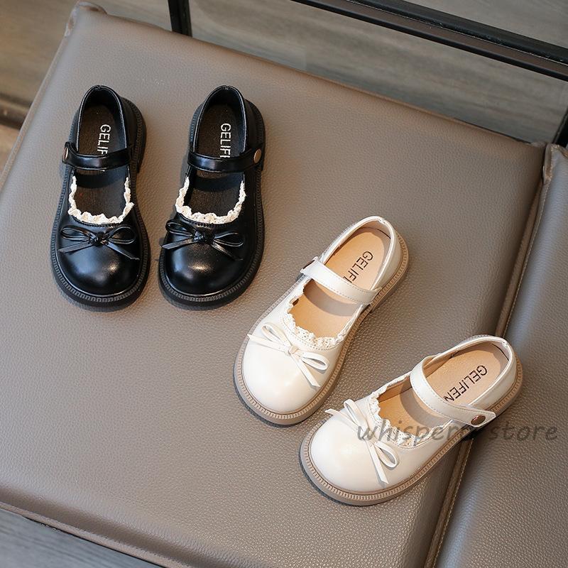 ■女の子用フォーマル革靴可愛いだけじゃなく、靴底がローヒールでフラットなので、つま先に負荷がかからないので、長時間履きでも疲れにくい。■履きやすい革靴柔らか立体インソール構造で疲れにくい。かかと部分も柔らかい素材で初めての革靴デビューでも痛...