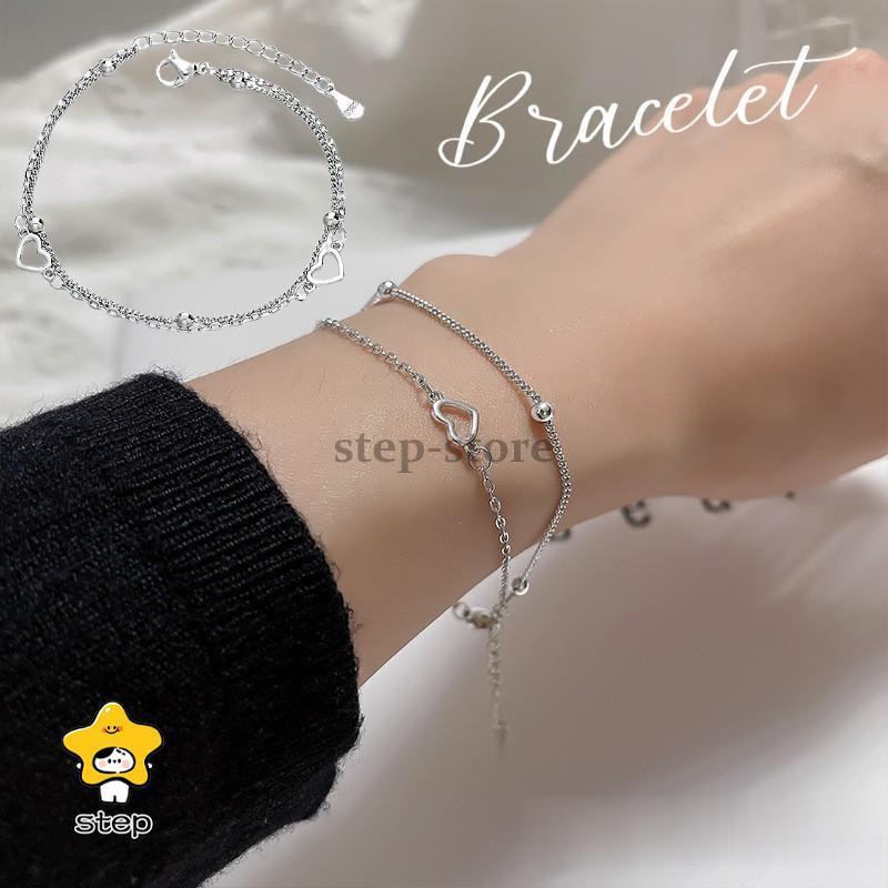 ハートのモチーフが可愛い2連風のブレスレット。シンプルでいて華奢なフォルムが女性らしさを際立てるアイテムです。自分用はもちろん、プレゼント用としてもおすすめ?【サイズについて】画像をご参照ください。【素材について】合金【カラーについて】生産...