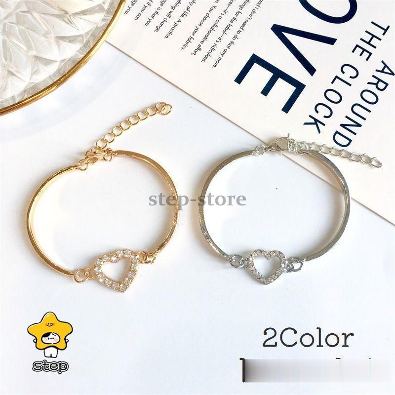 ハートのラインストーンがかわいいブレスレット。なデザインで、様々なシーンでの活躍間違いなし◎【サイズについて】画像をご参照ください【素材について】合金【カラーについて】生産ロットにより柄の出方や色の濃淡が異なる場合がございます。お使いのモニ...