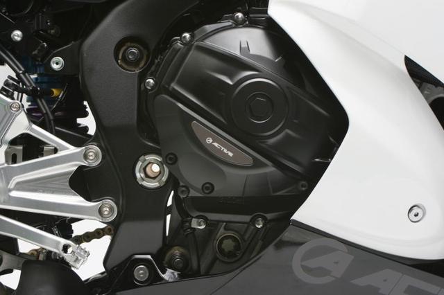 ACTIVE エンジンカバースライダー 左右セット対応車種 SUZUKI GSX-R1000(ABS) '2017 ~ '2022, SUZUKI GSX-R1000R(ABS) '2017 ~ '2022 エンジンカバースライダー エンジ...