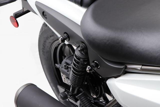 ACTIVE 荷掛けフック ブラック (2個セット)対応車種 KAWASAKI ELIMINATOR(ABS) '2023 ~ '2023 (SE含む) 車種専用荷掛けフック 荷掛けフック ブラック (2個セット) 車種専用荷掛けフックです...