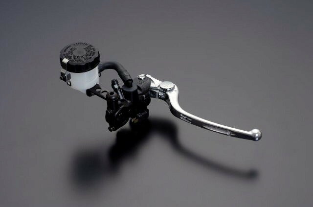 鋳造ラジアルブレーキマスターφ17　black/silverlever φ11/16 鋳造汎用品NISSIN　MASTER　RADIAL　Typeラジアル／鋳造 Φ11/16 17mmストップスイッチ付在庫状況について当店では複数店舗で同時...