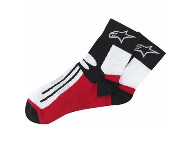 RACING ROAD SHORT SOCKS [30 BLACK-RED] S/M 4703011カラータイプ : 30 BLACK-REDサイズ : S/Mソックス