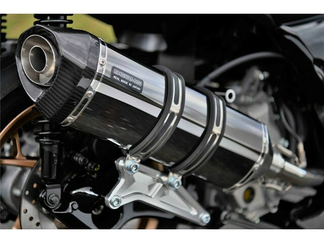 GT-CORSA スーパーメタルブラック フルエキゾースト対応車種 : X-MAX250車両型式 : 8BK-SG70J品番 : G265-66-005JANコード : 4582285346777重量 : 4.6kg【純正7.05kg】音量...