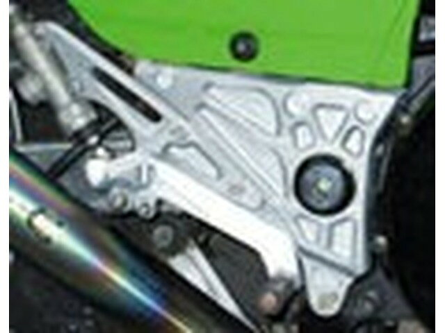 ※画像はイメージとなります。別なカラーを参考に掲載している場合があります。在庫状況について当店では複数店舗で同時販売を行っているため、ご注文いただいた時点で他店が先に完売し、在庫切れとなる場合がございます。今後の入荷予定を確認し、入荷が困難...