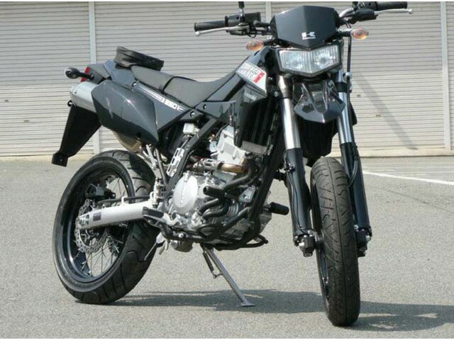 ※画像はイメージとなります。別なカラーを参考に掲載している場合があります。’08 D-TRACKER X/D-TRACKER/KLX 用マシンプロテクターSET好評のマシンプロテクターシリーズに待望のD-TRACKER X/D-TRACKE...