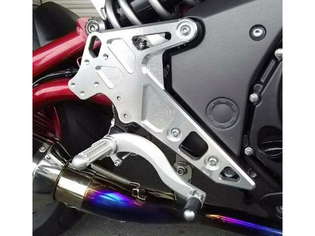 ※画像はイメージとなります。別なカラーを参考に掲載している場合があります。14-17 Ninja400 ハイパーバンク 新発売・ペダル及びステップバーに、高強度の鍛造パーツを採用し、万が一の転倒等のアクシデントにもダメージを最小限に抑える様...