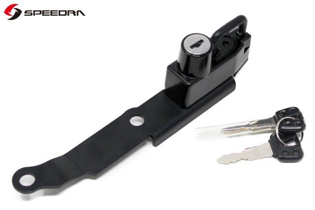 ■適合車種YAMAHA YZF-R25/YZF-R3/MT-25/MT-03■商品説明左側タンデムステップを取り外して、ステーを共締めするだけの簡単取り付け。ステーは耐食性が高いステンレス製となり、塗装が剥がれても錆びることはありません。ロ...