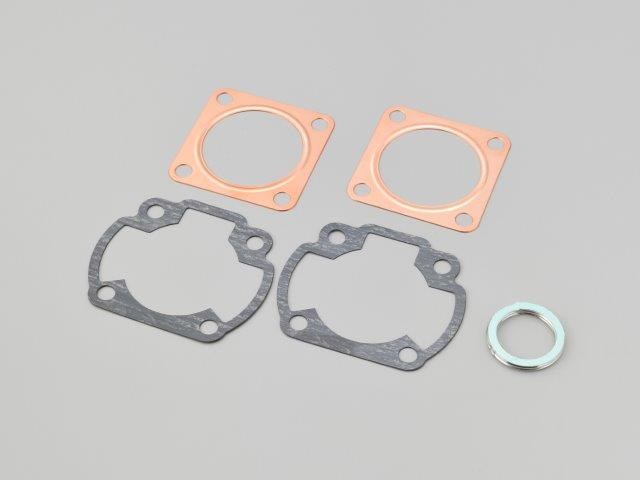 45427用補修部品。ガスケットセット：ヘッドガスケット、ベースガスケット、エキゾーストガスケット※タイトルに在庫有り記載以外の商品は取り寄せとなります。※メーカーに在庫がある場合2日〜3日前後にて発送となります。※メーカー欠品の場合お時間...