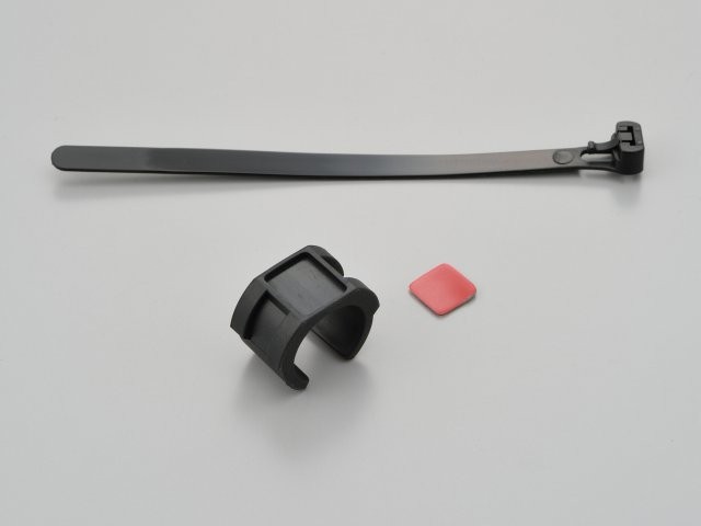 適合商品： 2.4/4.8A USB1ポート（99502）、USB2ポート（99503）、2.1A USB1ポート（93039）、USB2ポート（93040）、USB1ポート+シガーソケット（93042）、USB2ポート+シガーソケット（9...