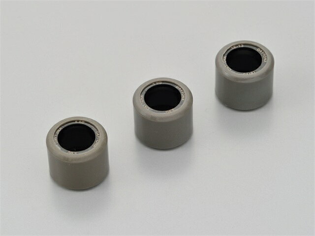 ◆ 参考適合車種 ■DIO/チェスタ〈AF62/68〉　■TODAY/F〈AF61/67〉　■ライブDIO-ZX（ALL） など プーリーへの組付方向指定が無い一体成型タイプのウエイトローラー（海外生産品）。インナーメタル部の片面に商品サイ...