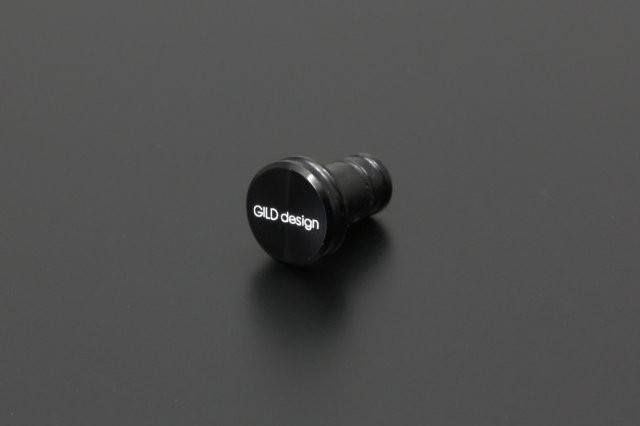 メーカー名：ギルドデザインメーカー品番：GA-200B-40373【アルミ削り出しイヤホンジャックカバーの特徴】・強度に優れるジュラルミンA2017材から削り出したイヤホンジャックカバーです・一つ一つ削り出して製作しています。全12色でリニ...
