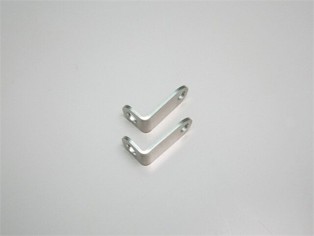 メーカー名 : HARRICANE ハリケーンメーカー品番 : HA5788SJANコード : 4936887429800商品名 : フロントウインカーステー主な適合車種 : ミニスクーター・バーハンkit用カラー : ステンレスポリッシュ...