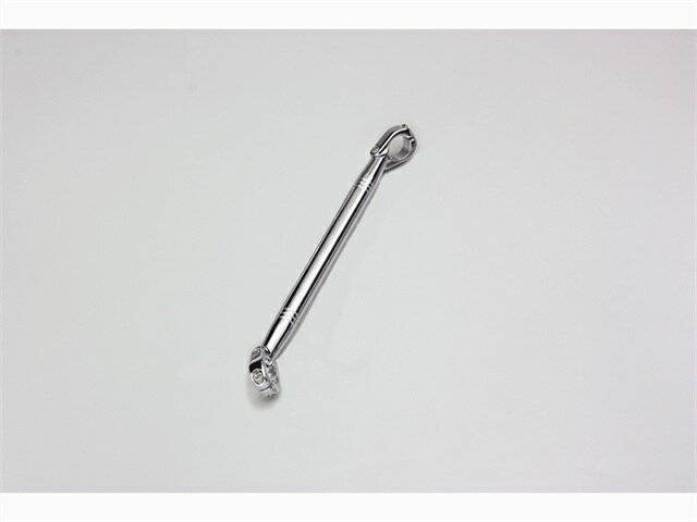 メーカー名 : HARRICANE ハリケーンメーカー品番 : HB0714JANコード : 4936887199208商品名 : ハンドルブレース 極太 Lサイズ主な適合車種 : 1インチハンドルカラー : ALLクロームメッキ※詳しくは...