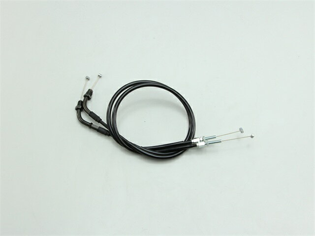 メーカー名 : HARRICANE ハリケーンメーカー品番 : HB4037JANコード : 4936887013382商品名 : スロットルケーブルW主な適合車種 : JADE ノーマルカラー : ブラック※詳しくはメーカーホームページに...