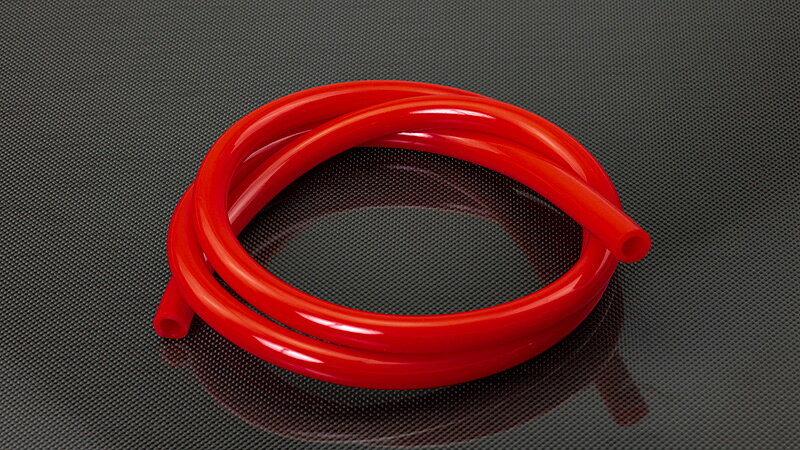 カラ-バリエ-ション豊富なPVC製のカラ-ホ-スです。ガソリンへのご使用は可能ですが耐熱、耐候性に優れない為短期間で硬化いたします。こまめな交換が必要です。【サイズ】φ7xφ10x1m【材質】PVC【色】レッド商品によっては [PDF] 図...