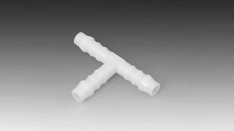 フュ-エルラインやオイルラインの分岐に便利なT型のコネクタ-です。【適合ホ-ス内径】8mm【材質】樹脂【内容数】1個商品によっては [PDF] 図面や [YouTube] 動画等がある場合があります。必ずメ-カ-公式サイトをご確認ください。...