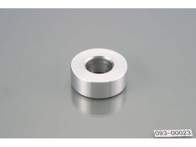 ※画像はイメージの場合がございます。※必ずメーカーホームページをご確認ください。φ10 （シルバー） / 22×8×10.3 /1ヶ商品説明●面取りを施した汎用性の高いスペーサーカラーです。●アルミ材A2017（17S）製サイズ：φ10.3...
