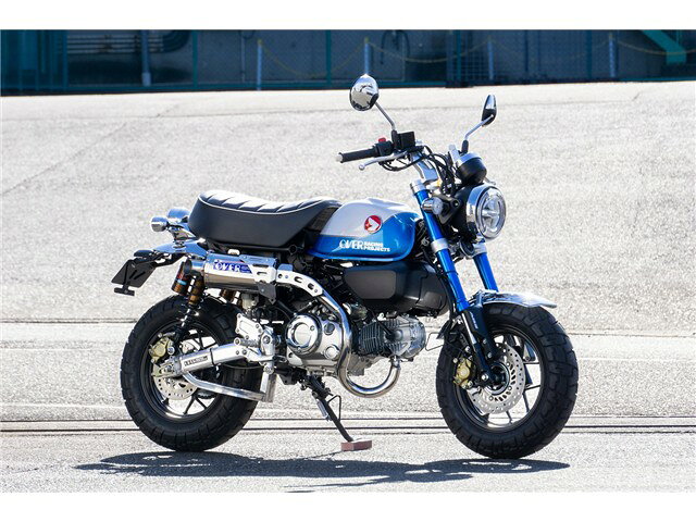 ・ステンレスエキパイ:φ35-φ50.8・ステンレスサイレンサー:オーバル L=220mm・サイレンサー差込径:φ50.8・アルミヒートガード・重量:-・音量:86dB(近接)/77dB(加速)政府認証マフラー(対応年式:8BJ-JB03/...
