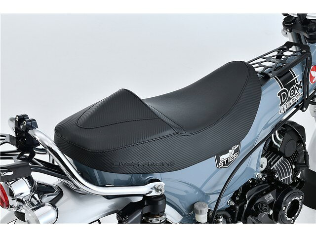 ●シート両側面には”OVER RACING”のロゴがデボス加工されています。●純正シートから2.5cm低くなっており、足つき性が向上します。●純正シートと交換するだけで簡単に取り付けられます。ライディングポジションとバイクの個性を演出するカ...