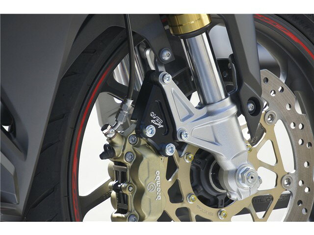 ブレンボ40mmピッチ/4Pキャリパー(φ30/34)用取り付けボルト付属ブラックアルマイト仕上げSTDブレーキローター(φ310x4.5t)対応STDフロントフォーク対応STD長ブレーキホース対応(推奨ブレーキホース長740mm以上)*ブ...