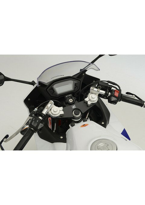 適応車種 : HONDA / CBR400R(13-15) / CBR400R(16-18)JAN: 4539770110993ハンドルバー、ハンドルクランプ、アップスペーサーのキットです。・高さ調整(2ポジション): -40mm/-50m...