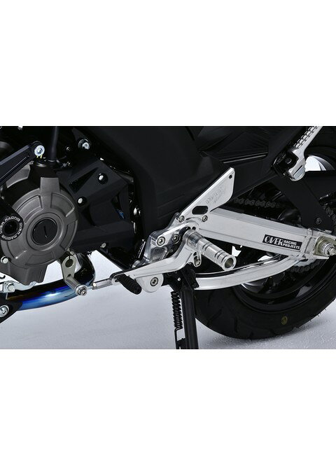 適応車種 : KAWASAKI / Z125-PROJAN:45397701146944ポジション・シルバーアルマイト仕上げ・正チェンジのみ・純正ブレーキホース、マスター、スイッチ使用可能。Z125用でバックステップが登場OVER製のバック...