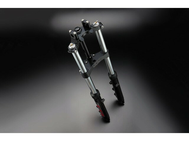 Kawasaki Z1/Z2 72-75トリプルクランプとの絶妙なコンビネーションにより、KYBフォークが持つパフォーマンスを最大限に発揮し、ライディングポテンシャルとスタビリティーを向上させます。●Assyのみのバリュープライスにてデリバ...