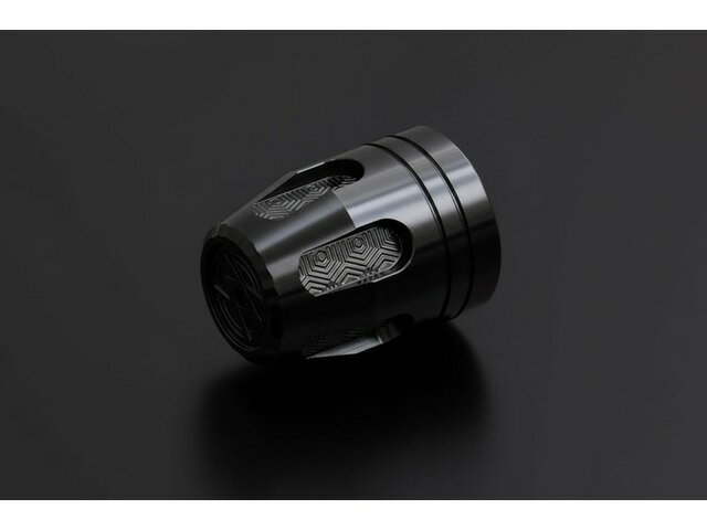 Z900RS/CAFE/SE '18-'25純正ハンドル専用のハニカムバーエンド。?微細な多重正六角形をあしらったビレットハニカムシリーズ共通の意匠は、他のラインナップと併用することでさらなるドレスアップ効果も得られます。アルミ削り出しによ...