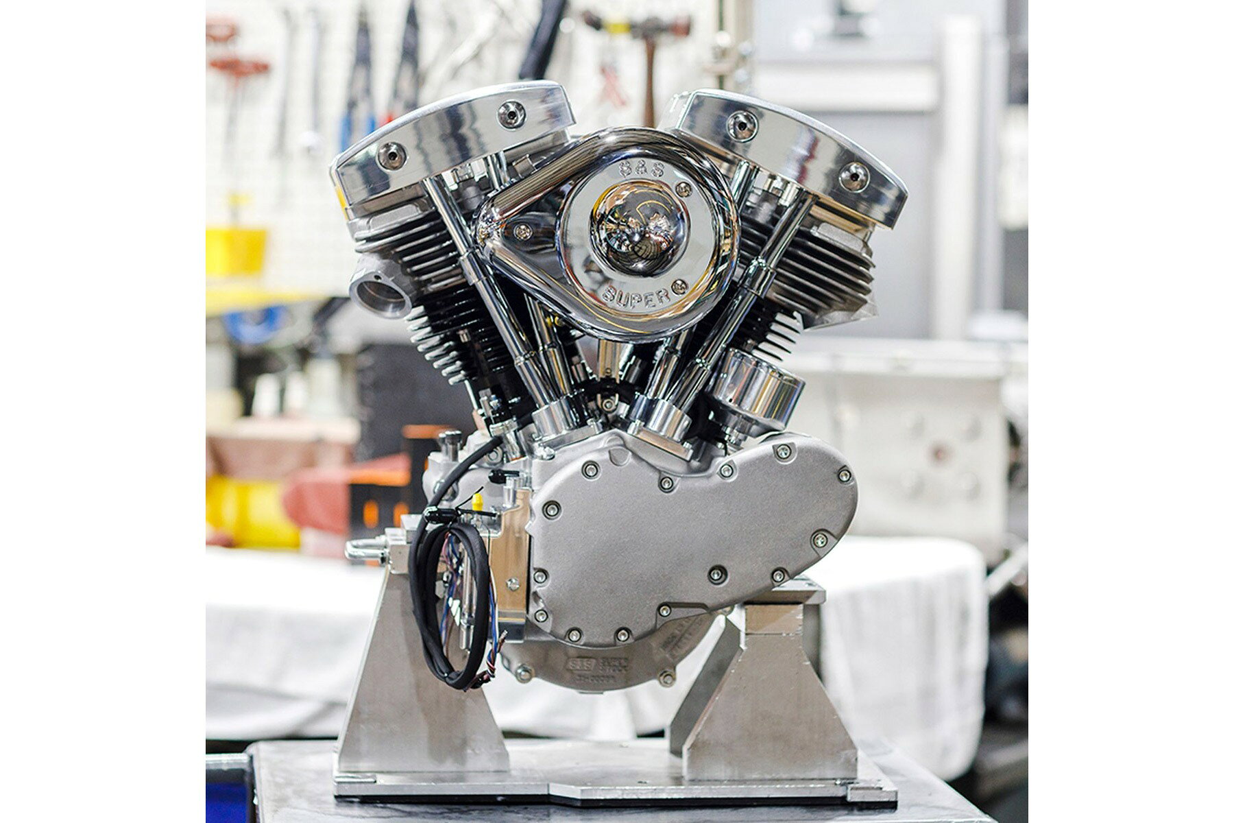 SH93 エンジンアッセンブリー BIG TWIN 70-84メーカー名 : S&S Cycle(エスアンドエスサイクル)メーカー品番 : 31-9917JANコード : 4549950702528必ずメーカー公式サイトをご確認ください。サ...
