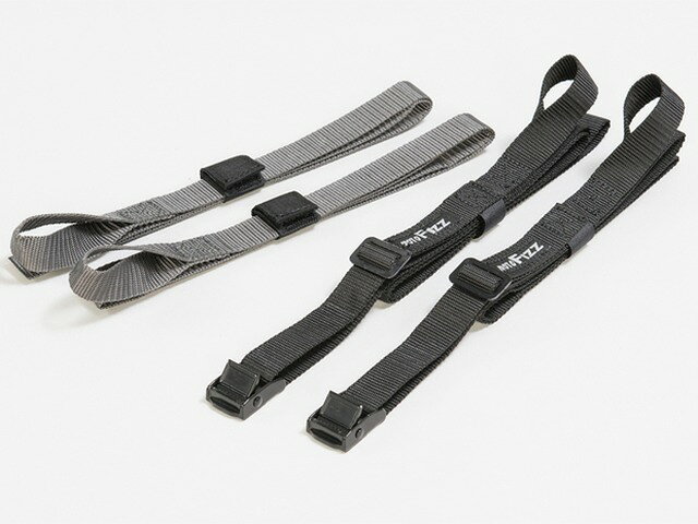 色・材質：色：ブラック材質：PPベルト+亜鉛ダイキャストサイズ・重量：ベルト幅：20mm長さ：250〜2400mm部品構成：・調節ベルト×2　・固定ベルト×2　・ベルト止めストッパー×2固定ベルト+調節ベルトでしっかり締め込める！■高耐久で...