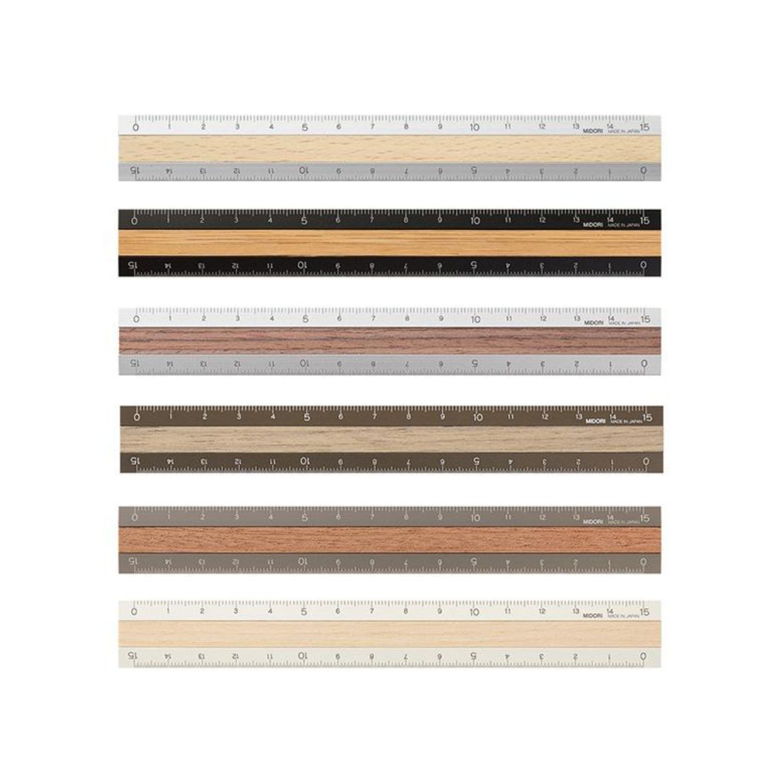 アルミと木材を使ったスタイリッシュな15cm定規。 シンプルかつ洗練されたデザインで様々なシーンで使いやすい。 定規の片側に0.5mm単位、反対側に1mm単位の2つの目盛があり、用途によって使い分けて計測可能です。 消えないレーザー刻印目盛...