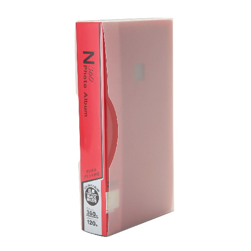 商品名 N360フォトアルバム レッド VOP-N360R 商品番号 VOP-N360R 仕様 ■外寸：160 x 298 x 50mm ■重量：510g ■収納サイズ：L判360枚収納（1シート 6枚x60シート）またはポスト判・パノラマ...
