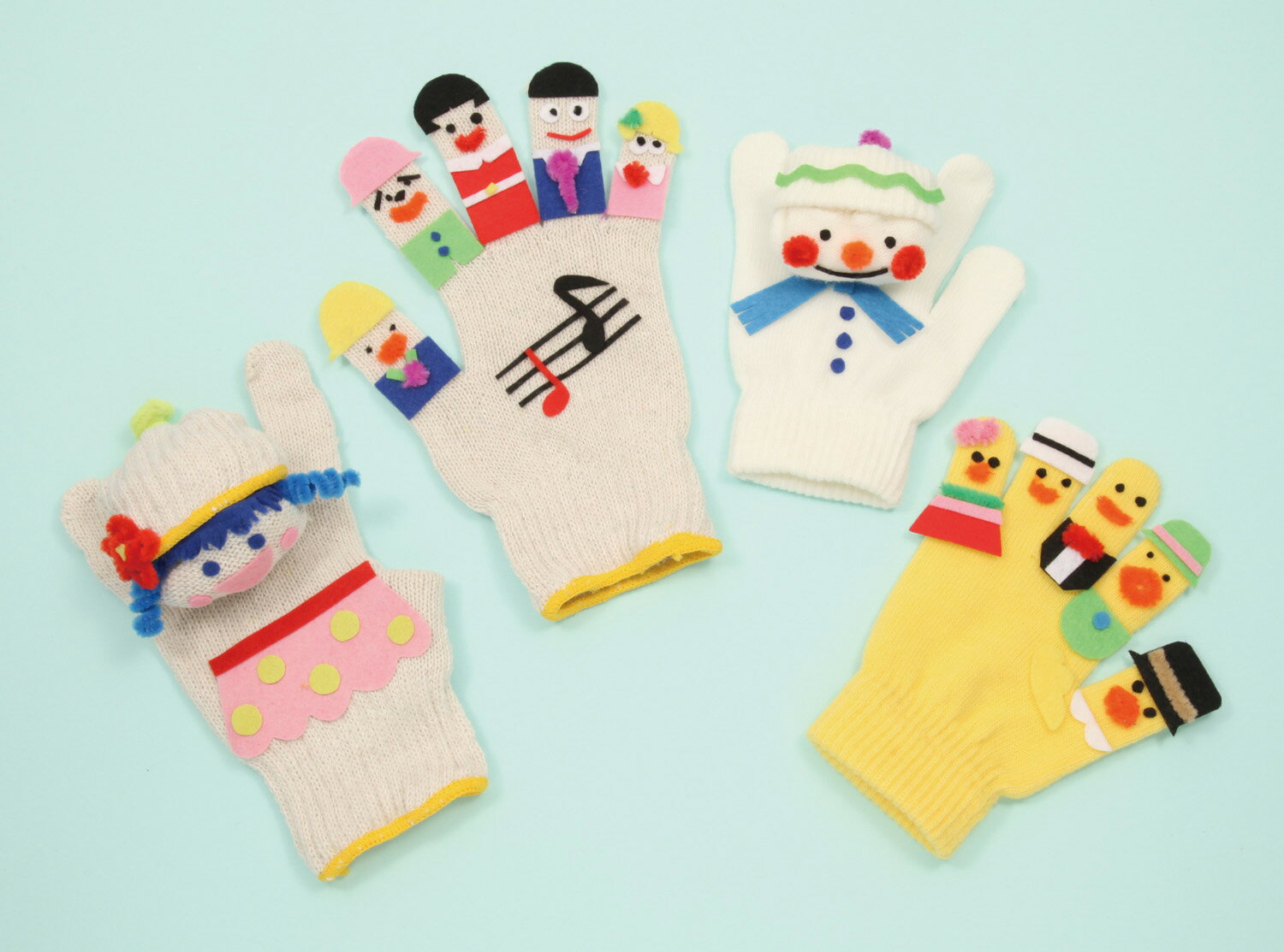 人形遊びや手袋人形なども楽しめます！思い思いのキャラクターを作って遊ぼう！●幼児との体験交流用教材です。1セットで2組（幼児とペア）の手袋人形を作ることもできます。●カラーのびのび手袋は幼児から大人まで兼用できます。※カラーのびのび手袋は同...