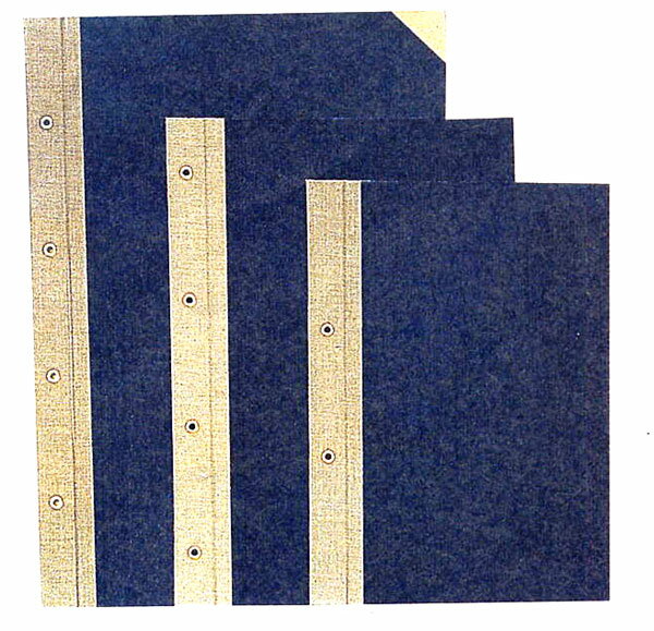 破損しやすい背部を布張りにした、丈夫な綴込表紙です！商品情報単位（入数）1組（2枚）商品内容4穴サイズA4