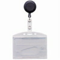 ★詳細はCLICK便利なリールクリップ付の名札。リールは最大約65cm伸ばせます。胸から取り出してセキュリティドアの解除もスムーズに。●整理収納用品●名札●ハードタイプ●規格：リールクリップ●名札部内寸：縦54×横86mm●材質：リールクリ...