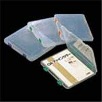 ★詳細はCLICK書類や小物をまとめて整理できるプラスチックケース。●規格：B4●色：本体＝クリアー（※とじ具の色指定はできません）●材質：ポリプロピレン●外形寸法：縦375×横277×背幅22mm　