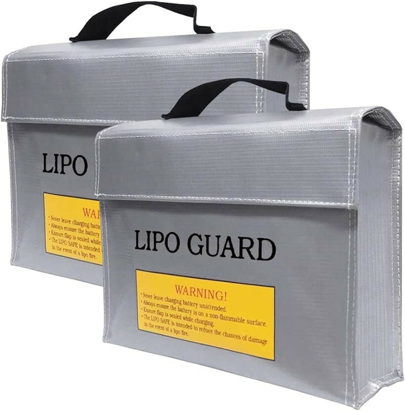 商品コード2bugyj0fwu商品名防爆防火リポバッテリーバッグ 収納ケース LiPo SAFE ガードバッグ ドローン・ラジコン充電保管用 難燃素材 2点セットブランドエイタイルカラーシルバーサイズ等約24x18x6.5cm「2点セットで...