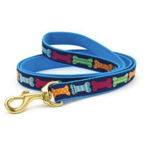 アップカントリーは、首輪、リード、ハーネスなど、幅広いアクセサリーのデザインが揃った米国のセレブ御用達ペットブランドです。高品質な素材と独自のデザインが特徴で、耐久性とスタイリッシュな外観が魅力です。 お揃いの首輪、リード、ハーネスを合わせ...