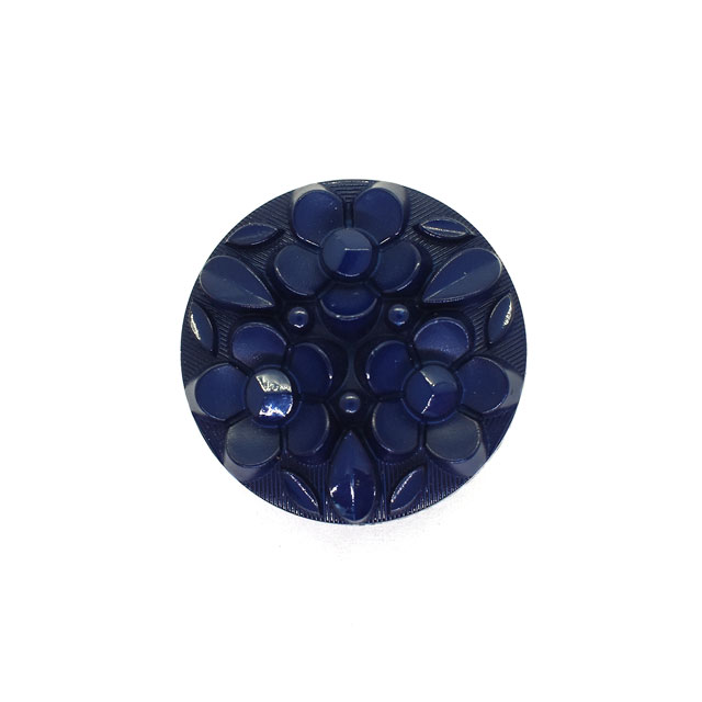 【素材】ナイロン【商品の特徴】小さなお花が彫刻されているように模様が浮き上がったデザインです。角度によって模様がはっきりしたり光沢感が出ます。軽量なのでイヤリングなどにご利用いただいても邪魔しません。サイズも豊富なので様々な用途にご利用いた...