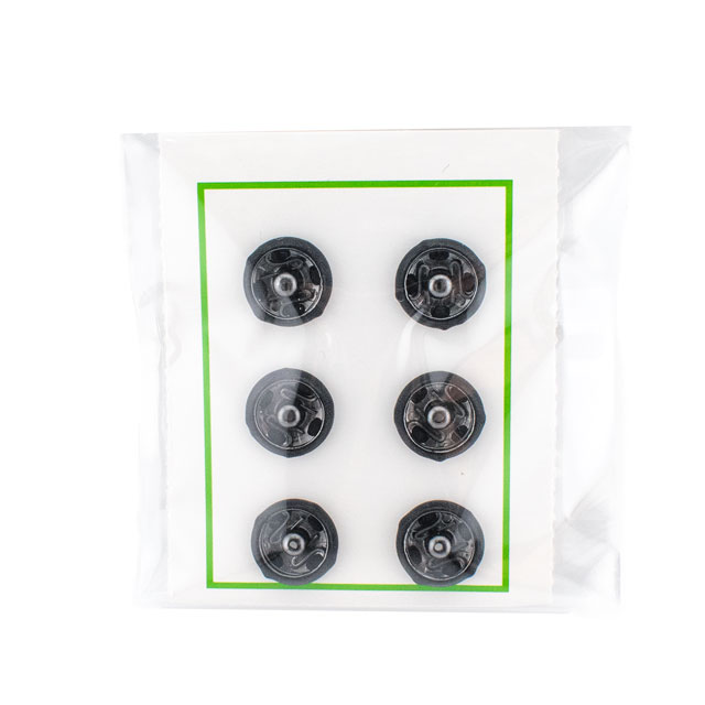 ●入数：6組入●素材：ポリエステル、黒ニッケル●サイズ：10mm【商品の説明】衣服をとめる用途で使われる、生地で包んだスナップボタンです。ボタンの周りが薄い生地で包まれているので、デザインの邪魔になりません。＜ご確認下さい＞・商品画像2枚目...