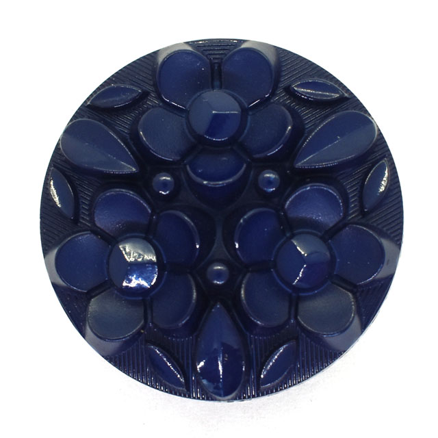 【素材】ナイロン【商品の特徴】小さなお花が彫刻されているように模様が浮き上がったデザインです。角度によって模様がはっきりしたり光沢感が出ます。軽量なのでイヤリングなどにご利用いただいても邪魔しません。サイズも豊富なので様々な用途にご利用いた...