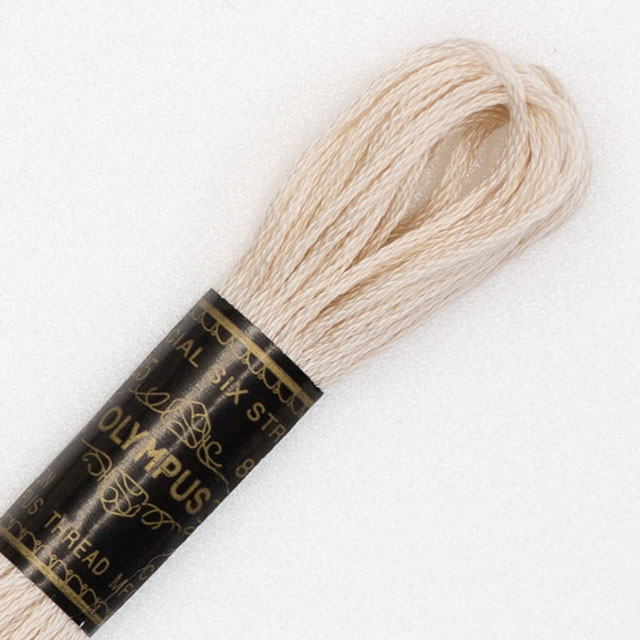 商品画像はサンプル画像のため、実物と色が異なります。目安としてご参照くださいませ。必ず色番号をご確認の上お買い求めください。●素材：綿100％●容量：長さ約8m、6本撚り●太さ：25番【商品の特徴】安定した色調と色感と美しい光沢感を持ってい...