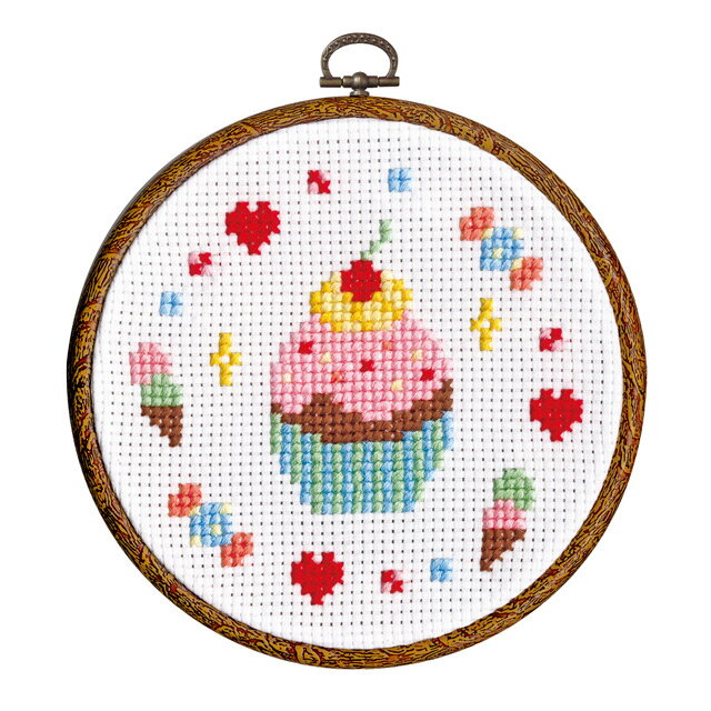 ●セット内容：25番刺繍糸、No.3000布（ジャバクロス中目）、クロス針、おしゃれフープ（額）、カラー図案付き説明書●フープ（額）サイズ：内径約15.5cm●制作所要時間の目安：約4〜5時間程度【商品の特徴】糸を×の形にクロスするように刺...