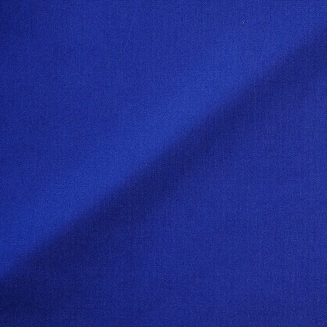 ●素材：綿100％●生地幅：約110cm【生地の特徴】定番の平織コットン生地です。適度なハリと厚みがあり、しっかりとしています。レッスンバッグや巾着などの制作にはもちろん、パッチワークや、底の切り替え布にするのもおすすめです。初心者の方でも...