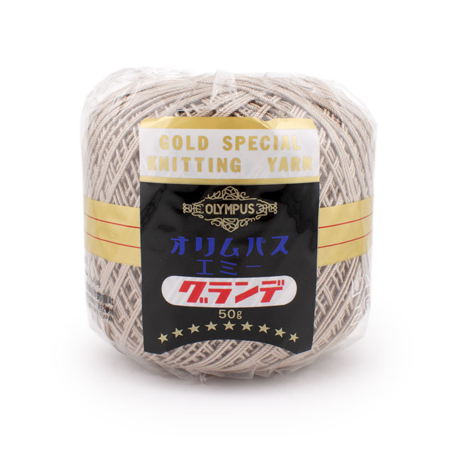●素材：綿100％●容量：約50g玉巻（約218m）●使用針：レース針0号〜かぎ針2/0号●必要玉数の目安：プルオーバー7玉　/　ベスト5玉【商品の特徴】最高級エジプト綿を使用し、一貫した国内生産のもと、素材の魅力を最大限に引き出す、独自の...